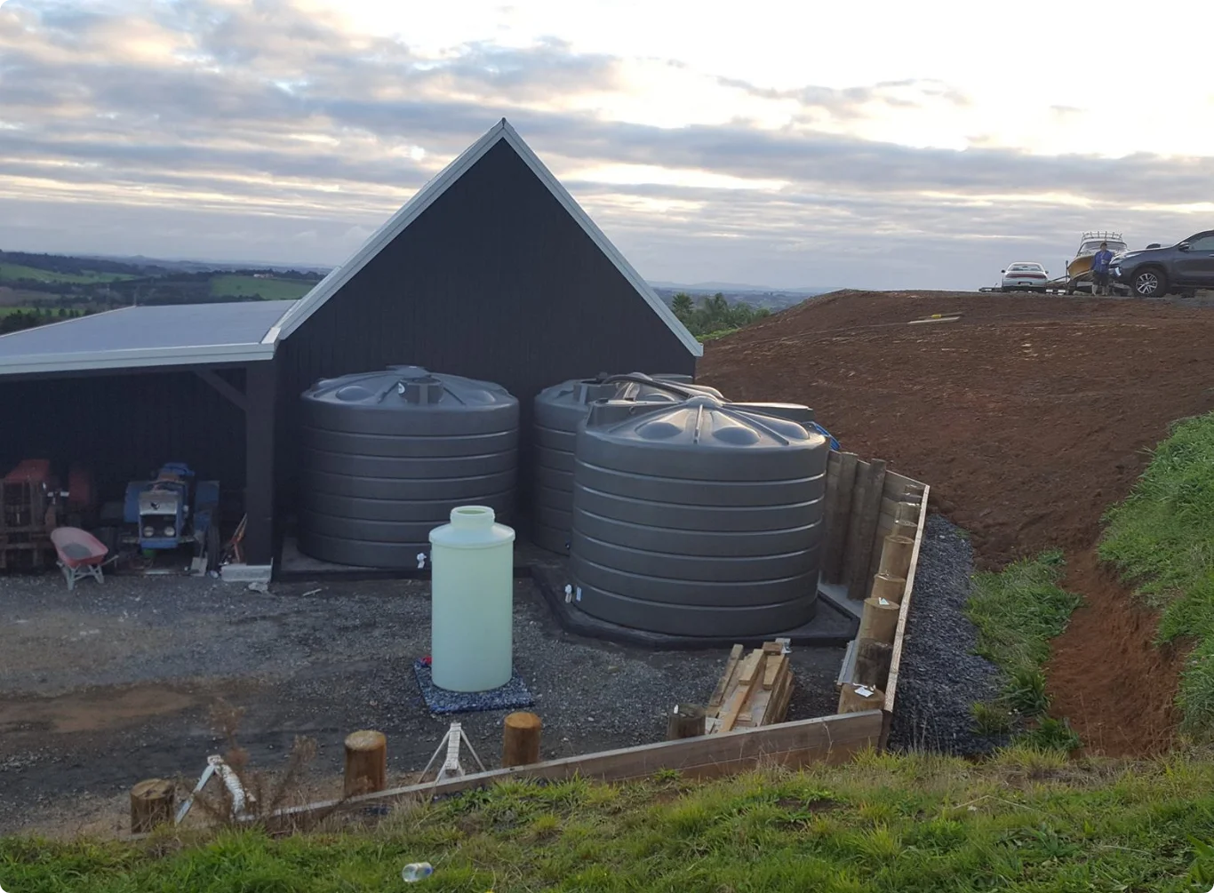 Buy More Large Tanks, Save More - Aqua Tanks